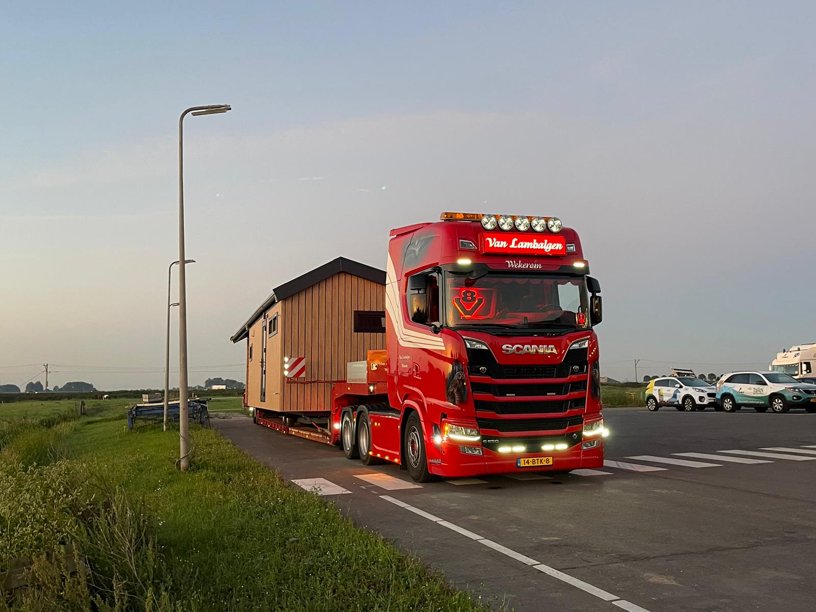 (Sta)caravan transport – Van Lambalgen Speciaal Transport Wekerom